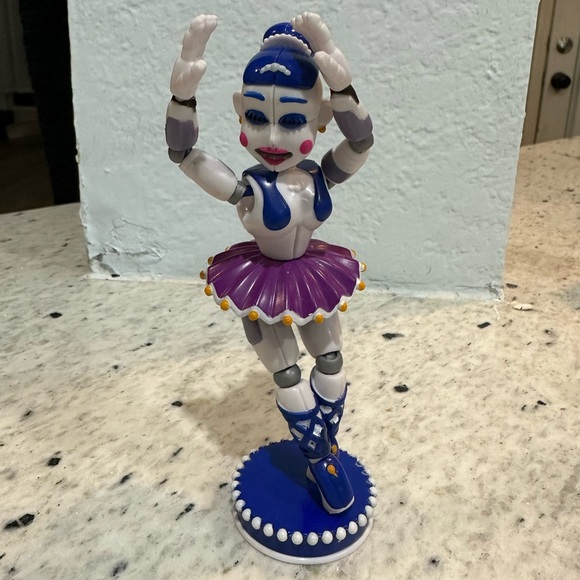 Funko | Toys | Funko Five Nights At Freddys Ballora Articulated 5 ...